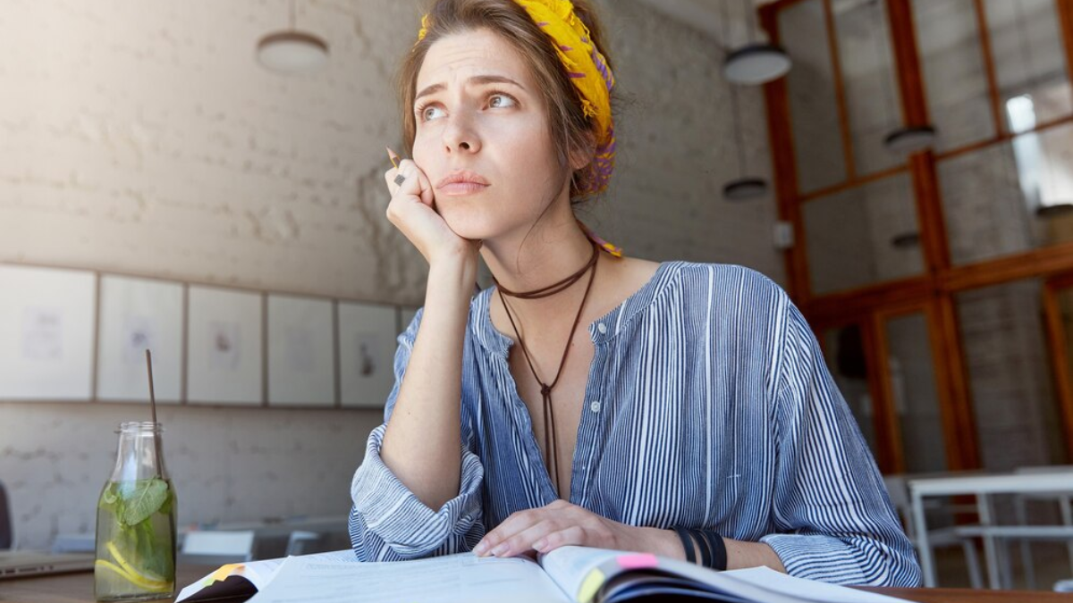 Cómo se escribe correctamente: exorbitante o exhorbitante