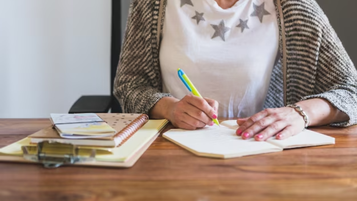 Cuándo se usa revelar y cuándo rebelar