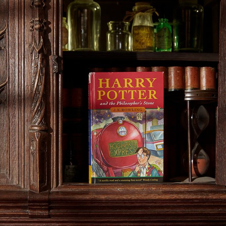 Subastan en Nueva York la primera imagen de Harry Potter por una cifra ...