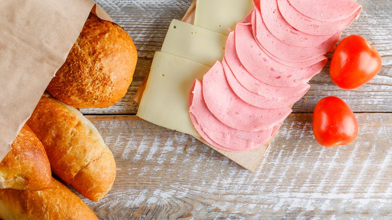 En 10 minutos: la receta de arrolladitos de jamón y queso ideales para ...