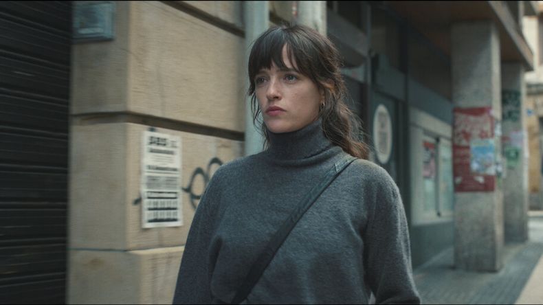 Espionaje, violencia y dilemas morales: la película de Netflix que te va a volar la cabeza