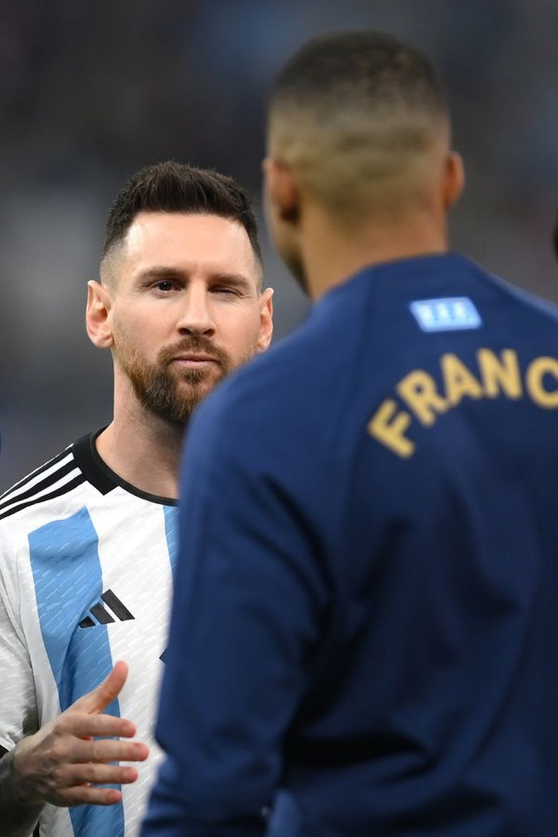 Mundial Qatar 2022: Así fue el saludo entre Messi y Mbappé