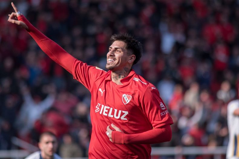 Los 5 clubes de Europa que están interesados en Kevin Lomónaco