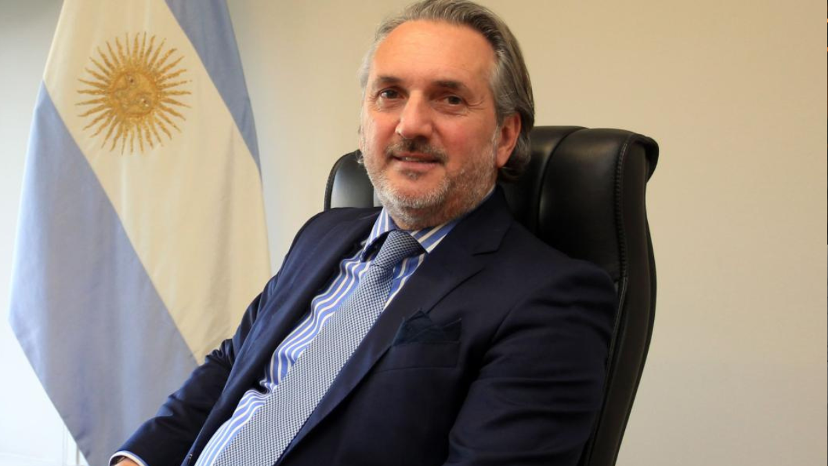 El Gobierno nombró a Alejandro Alonso Sainz como embajador de Argentina ...