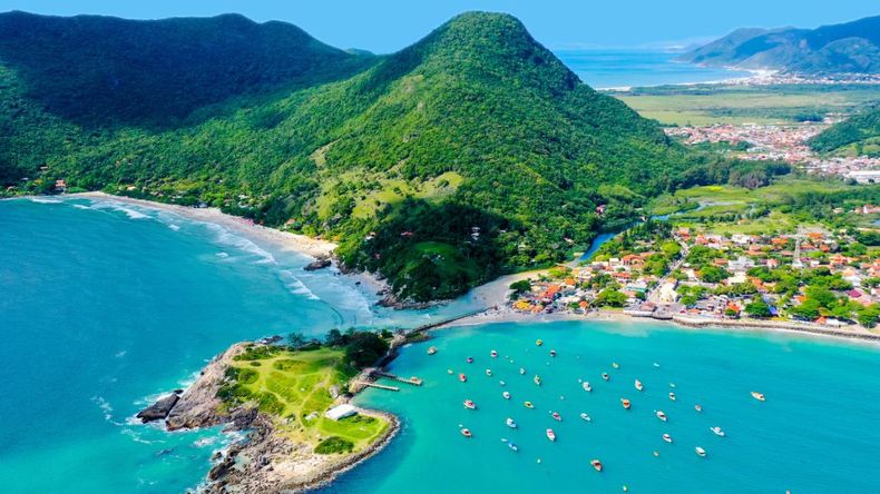 Vacaciones en Brasil 2025: las mejores 3 playas de Florianópolis