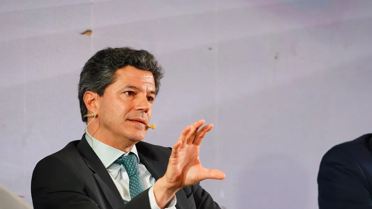 Laspina fue uno de los economistas de Juntos por el Cambio que fue al ...