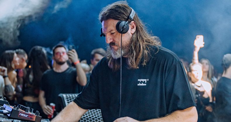 Solomun se convirtió en el primer DJ en ser declarado Huesped de Honor ...