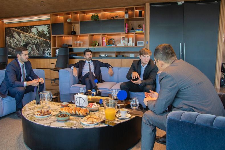 Acuerdo entre empresas de Argentina y China para capacitar mano de obra calificada en nuevas ...