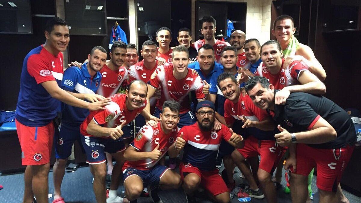 Jugó en la Selección argentina, ahora está en Rumania y se recibió de ...