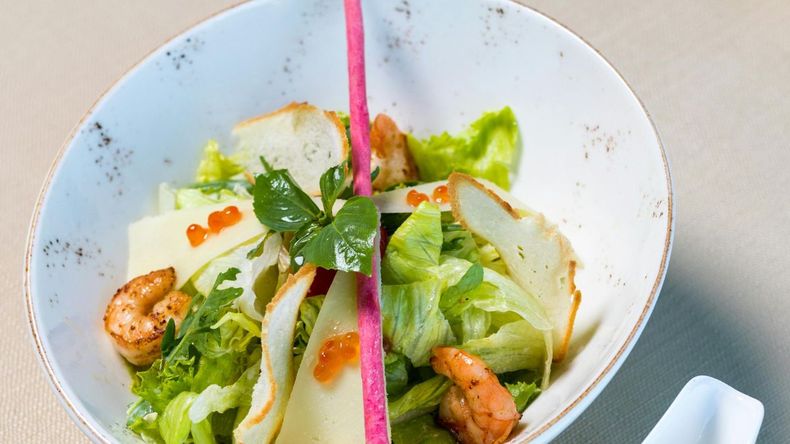 La receta perfecta para el verano: una ensalada de pollo saludable y ...