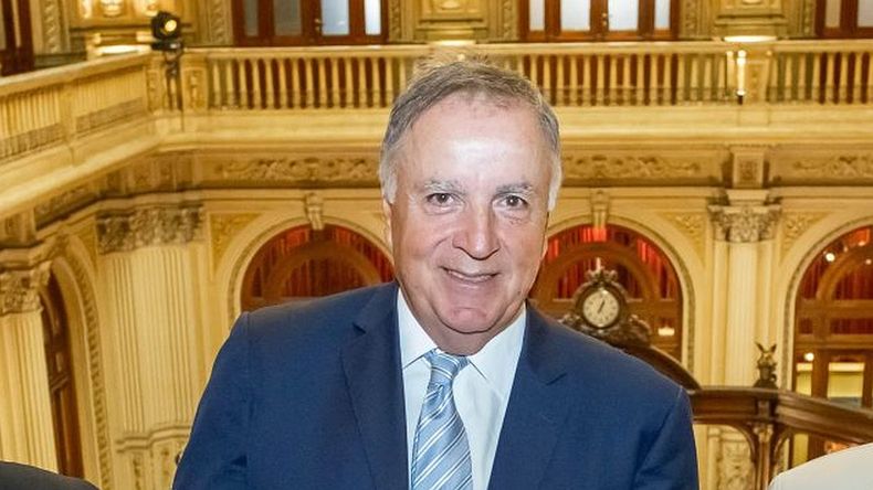 Ignacio Tillard, el hijo del aspirante al Banco Nación que estuvo ...