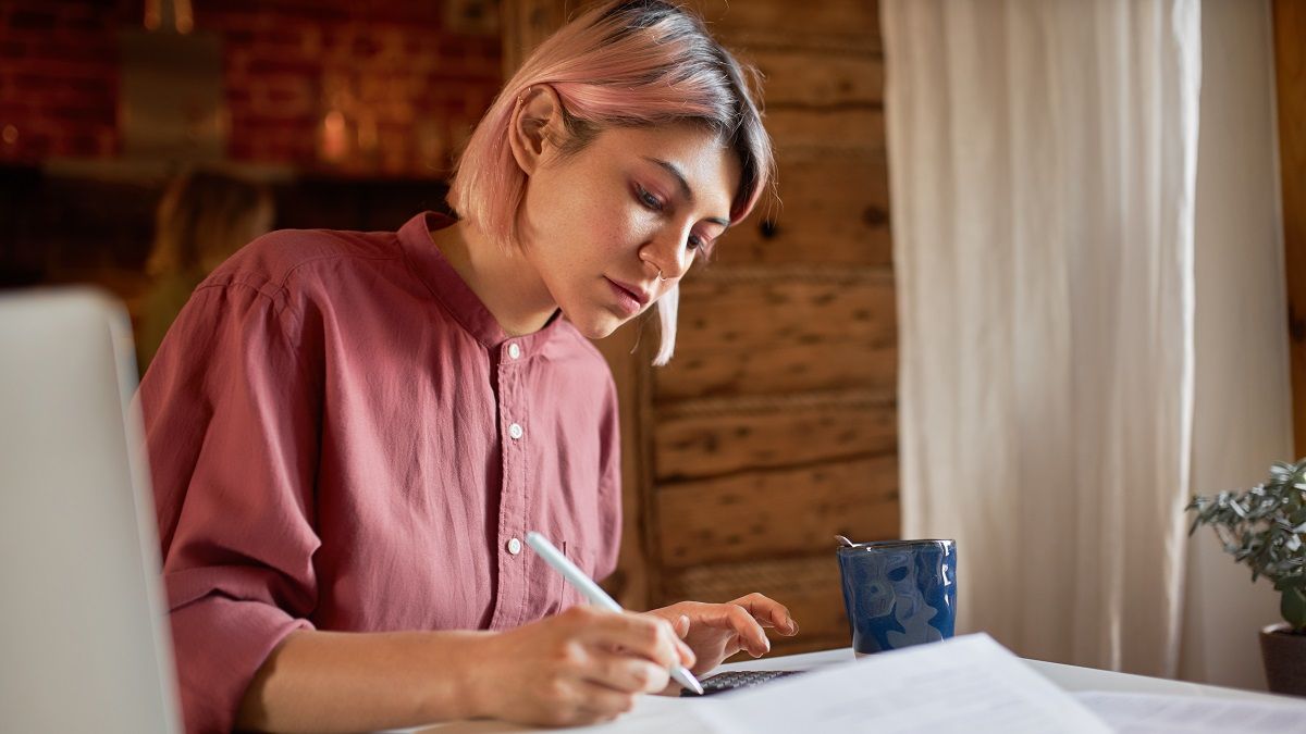 Cómo se escribe correctamente: veintitrés o veinte y tres