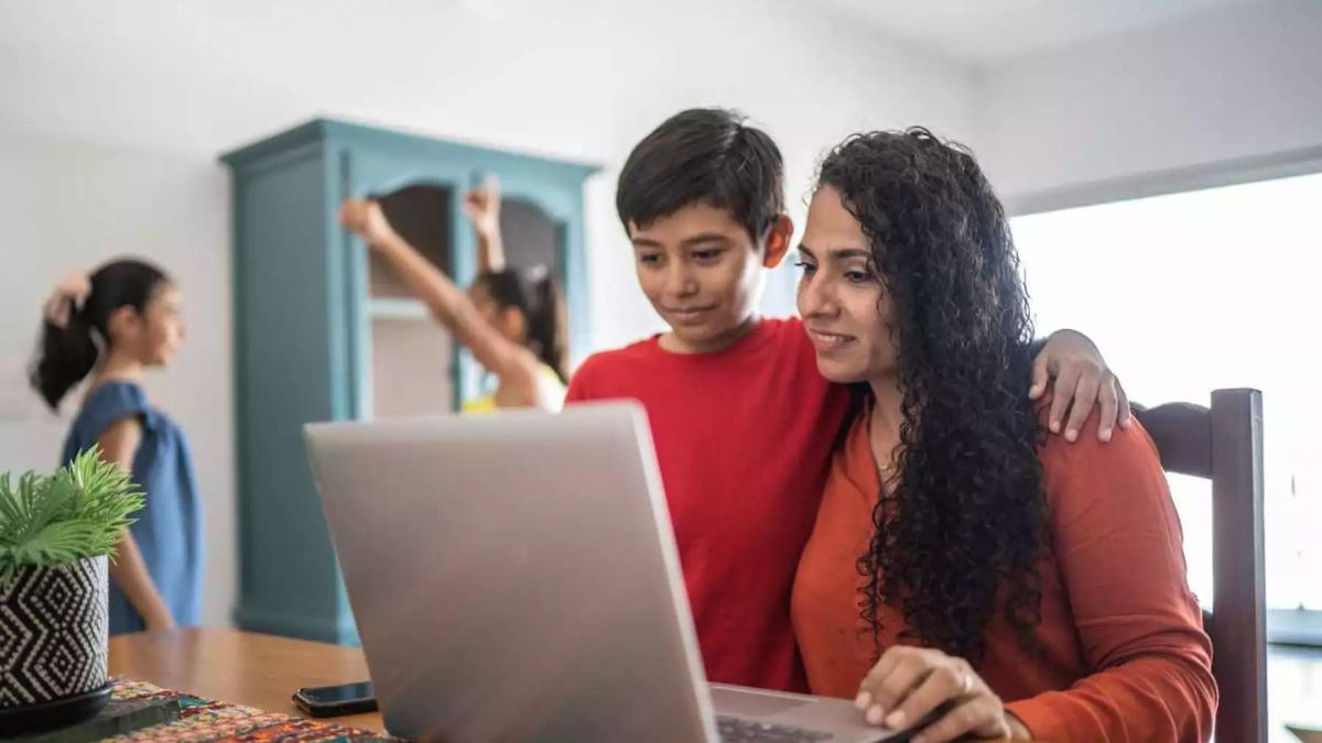 Aumento en la AUH y Tarjeta Alimentar: cuánto cobrarán los ...