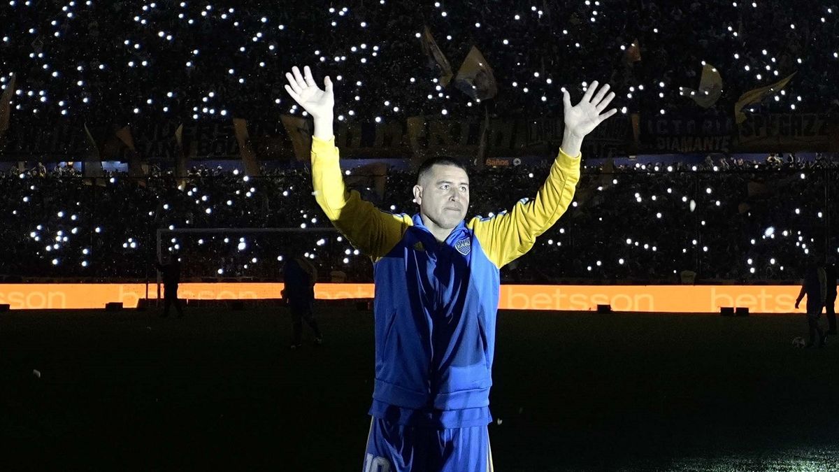 Riquelme, emocionado en su despedida: La gente me quiere demasiado, más ...