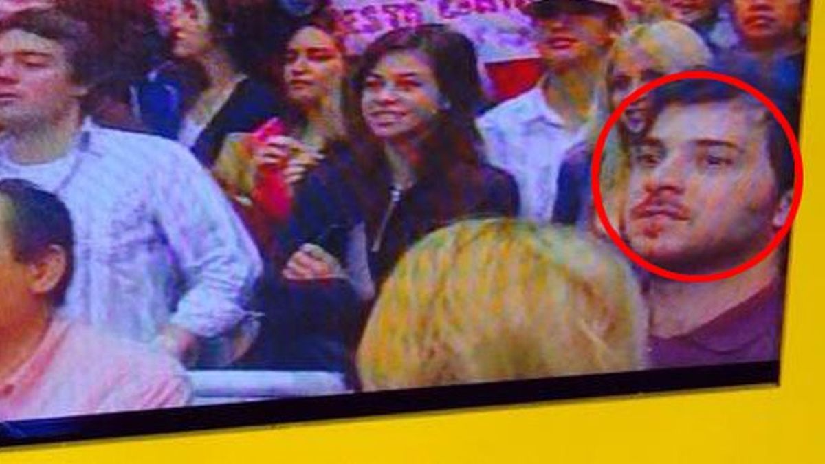 La foto de Brancatelli, el panelista más polémico, en la tribuna de ...