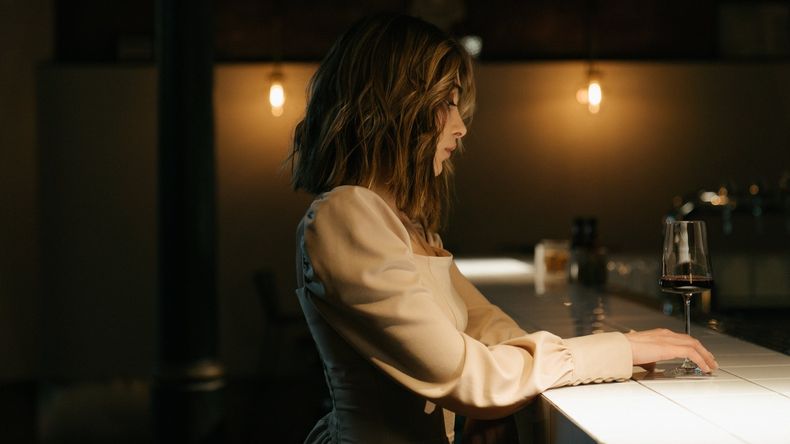 Ser soltero trae más felicidad después de los 40 según Harvard: cuál es ...