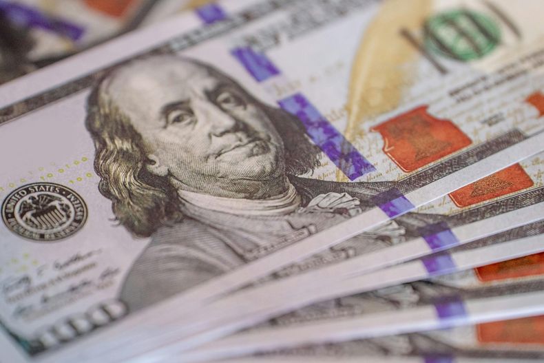 Dólar hoy, dólar blue hoy: a cuánto cotizó el 8 de mayo