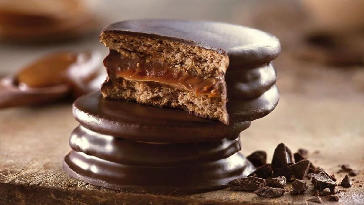 La receta del alfajor que es furor: ideal para una tarde de verano