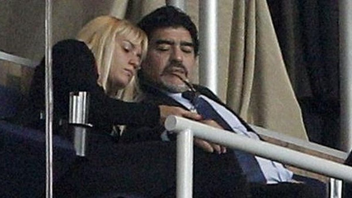Tras la separación, Diego Maradona y Rocío Oliva, ¿se reconciliaron?