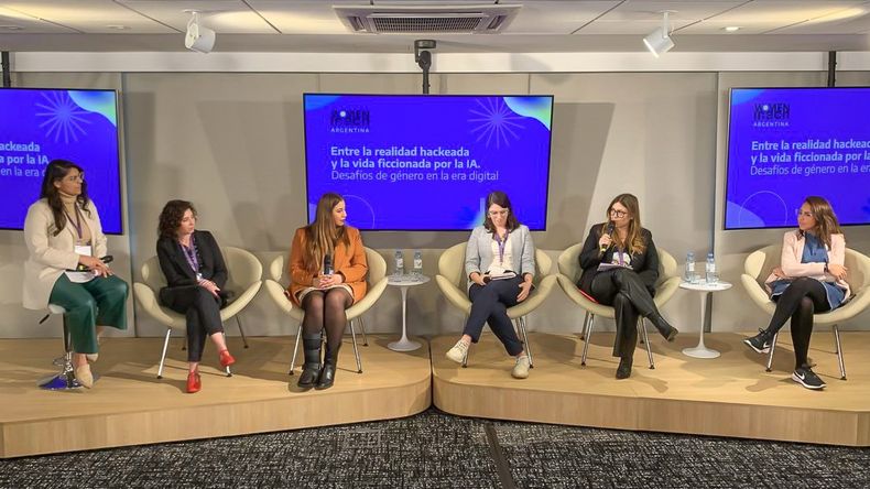 Se realizó la segunda edición de Women In Tech, un encuentro que busca ...