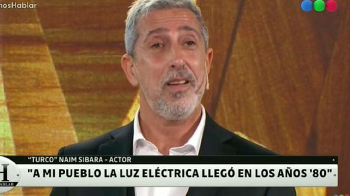 El Turco Naim lloró al recordar un duro trauma de su infancia