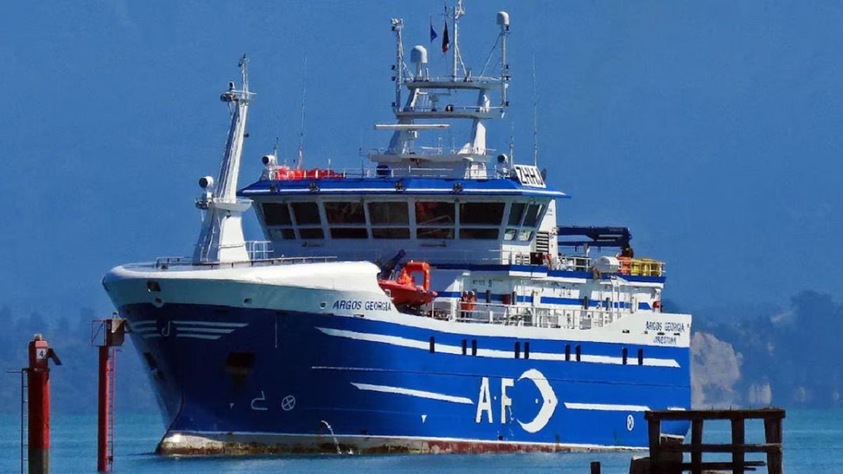 Ascendieron a nueve los muertos por el hundimiento del barco pesquero ...