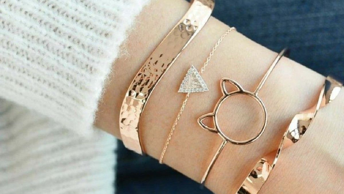 El truco perfecto para limpiar las joyas de fantasía: paso a paso