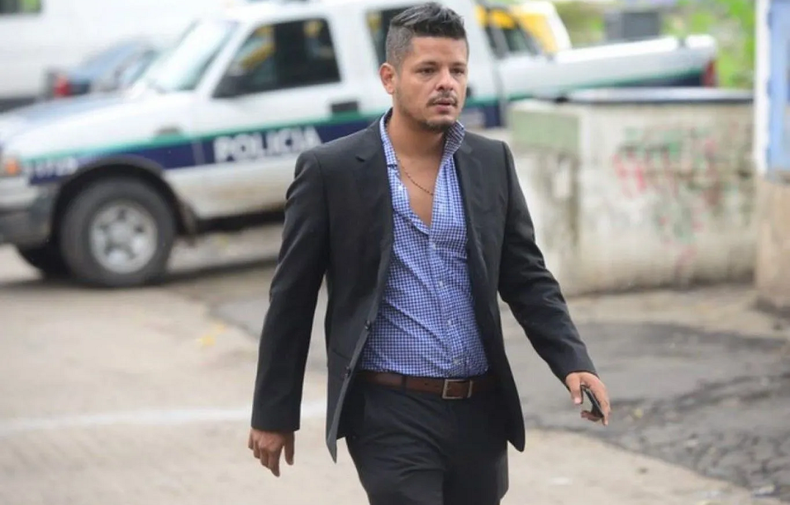 Tras la detención, el abogado de L-Gante acusó que la Fiscalía está ...