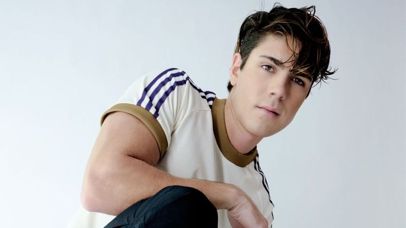 Marcos Ginocchio de Gran Hermano se convirtió en la nueva cara de Sarkany