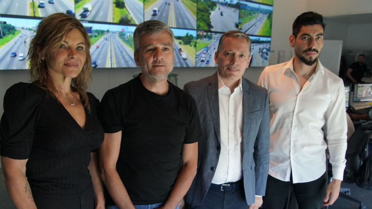 Fernando Gray, Facundo Moyano y Juan Zabaleta se reunieron en el Centro ...