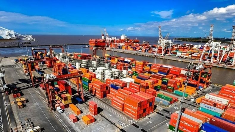 El Gobierno liberó las importaciones: decretó el final de las SIRA y las reemplazó con el SEDI