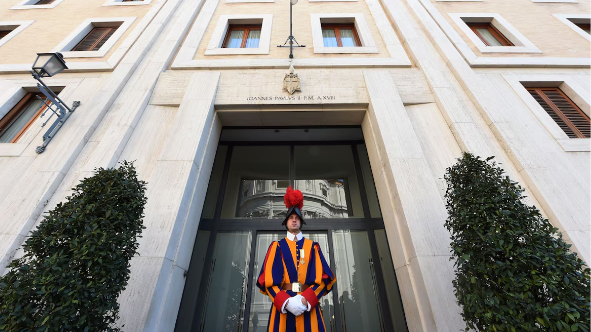 Cómo es por dentro la casa de Santa Marta, lugar donde vivió el papa ...