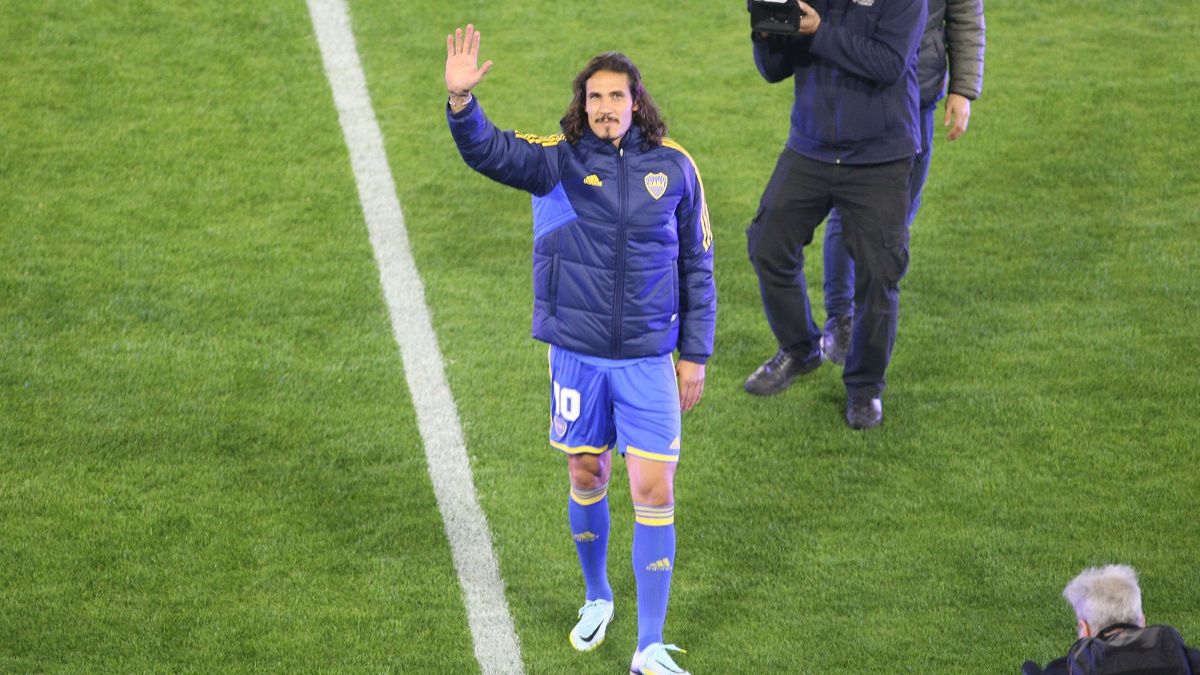 Cuándo debutará Cavani con la camiseta de Boca