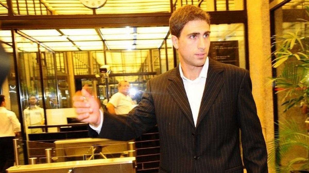 Impactante testimonio de una modelo de Leandro Santos: Nos obligaban a ...