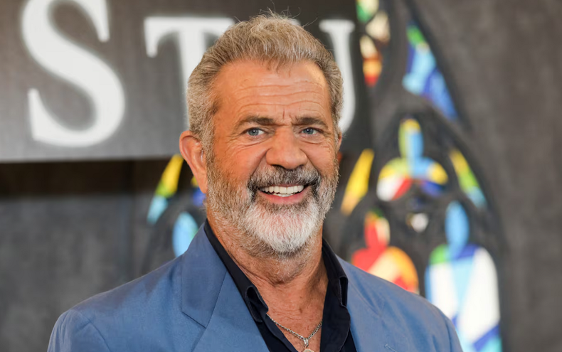 Cuál es la película de acción con Mel Gibson y Jason Isaacs que llegó a Netflix y es tendencia