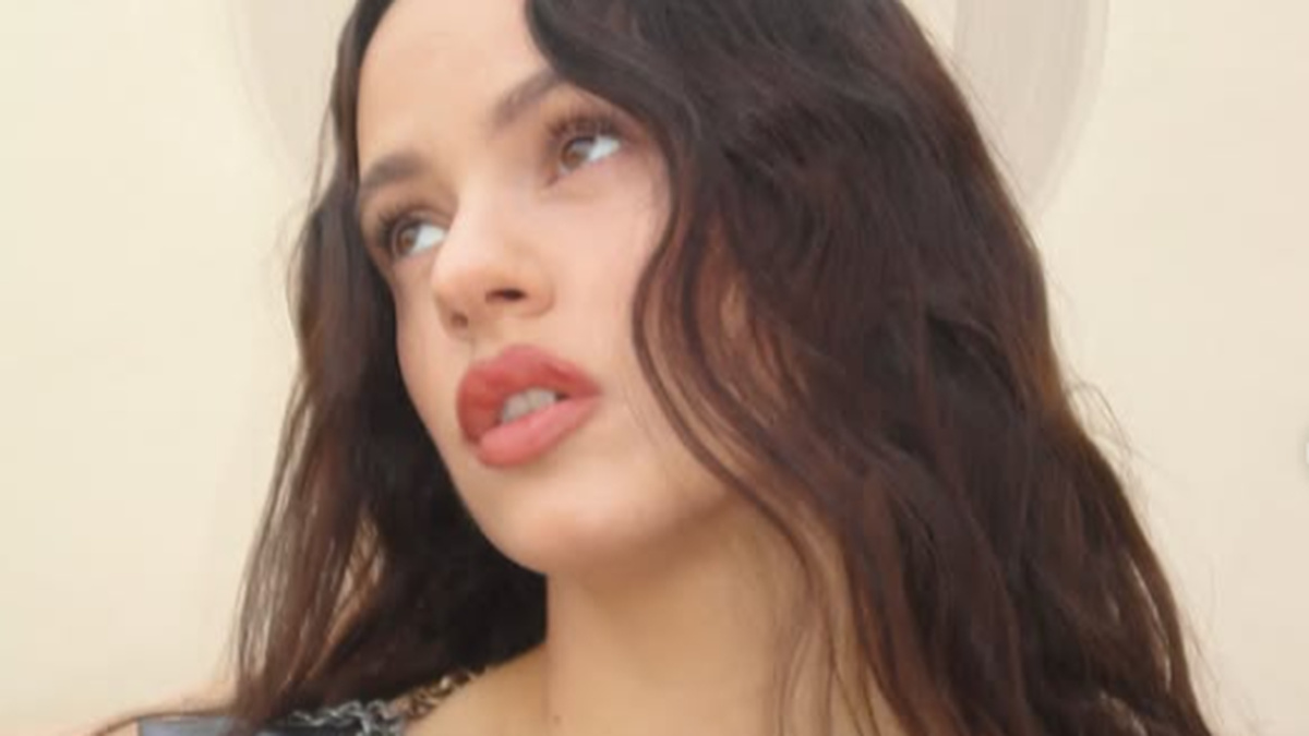 Rosalía imparable: 12 de 15 canciones de su álbum Lux debutan en el Top ...