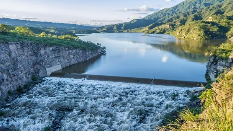 Turismo en Argentina: el pueblo tranquilo, saludable y con un hermoso dique