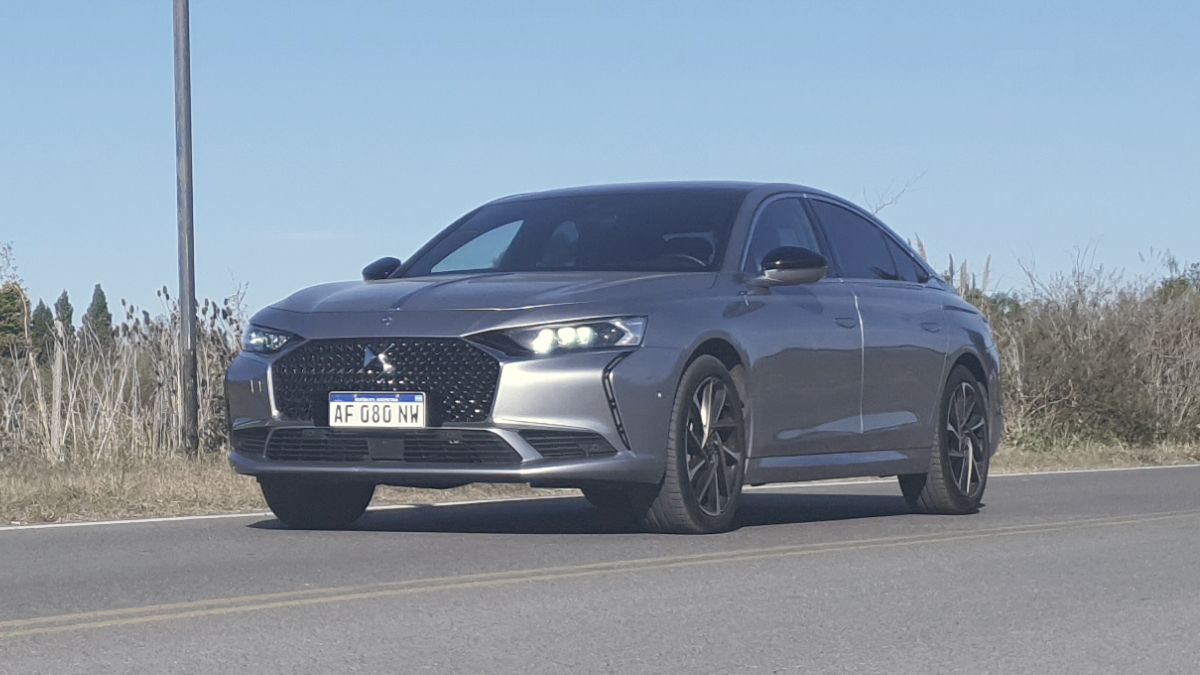 Test Drive: DS9, lujo francés en un segmento de alemanes