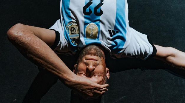 La impactante historia de Boris Brejcha, el DJ alemán que musicaliza ...