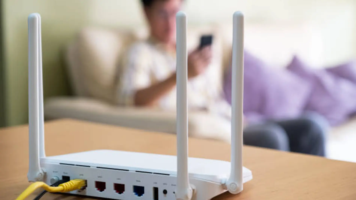 En qué lugar de tu casa debés poner el router del Wifi para tener mejor ...