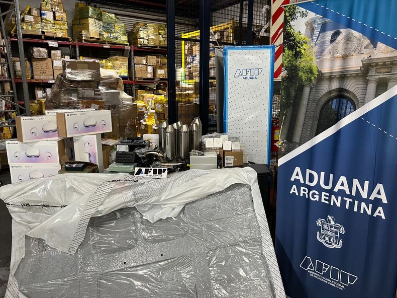 La Aduana frenó nuevos ingresos de mercadería provenientes del correo ...