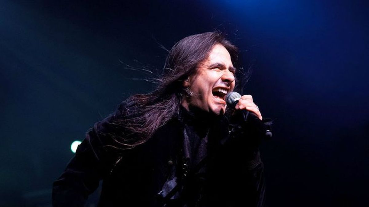 A los 47 años murió André Matos, el cantante de Angra
