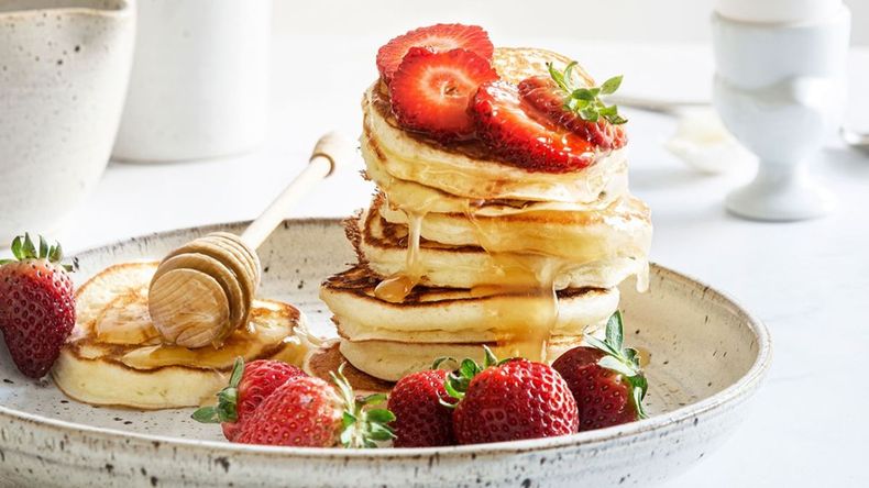La receta perfecta de torre de panqueques: rápido y con mucho sabor