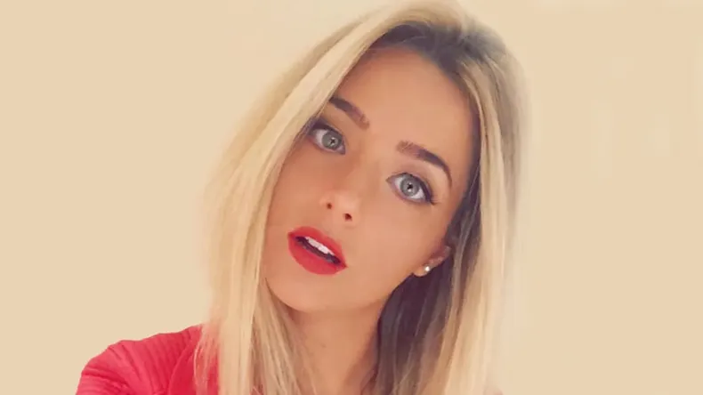 Sol Rivas se sumó a la moda Barbie y mostró una microbikini rosa ideal ...