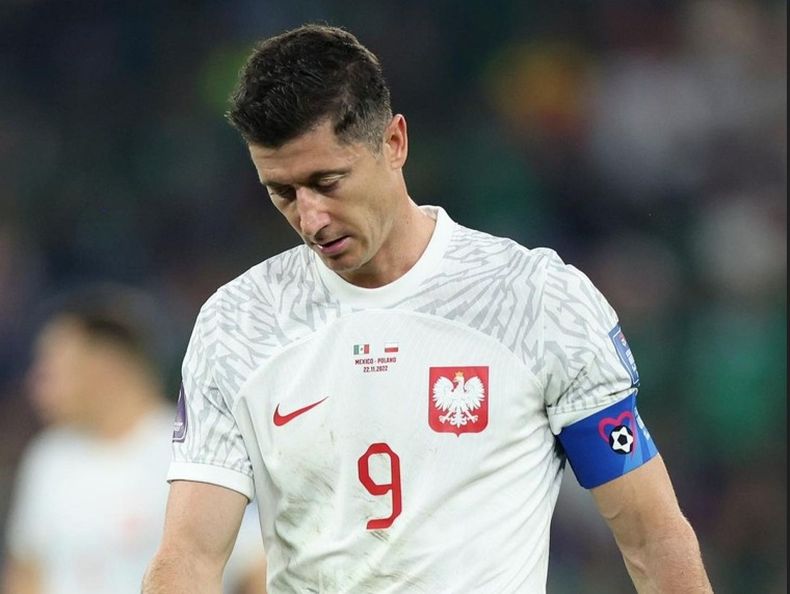 El look monocromático y descontracturado de Robert Lewandowski: muchos ...