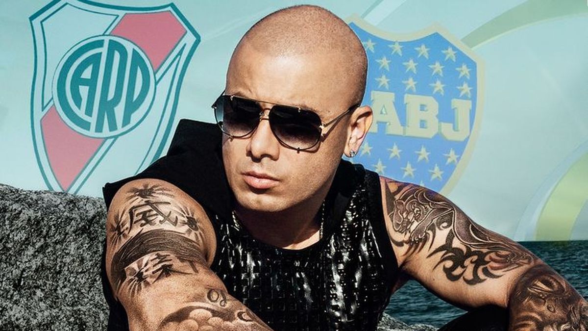 Wisin está en Argentina y reveló de qué equipo es hincha
