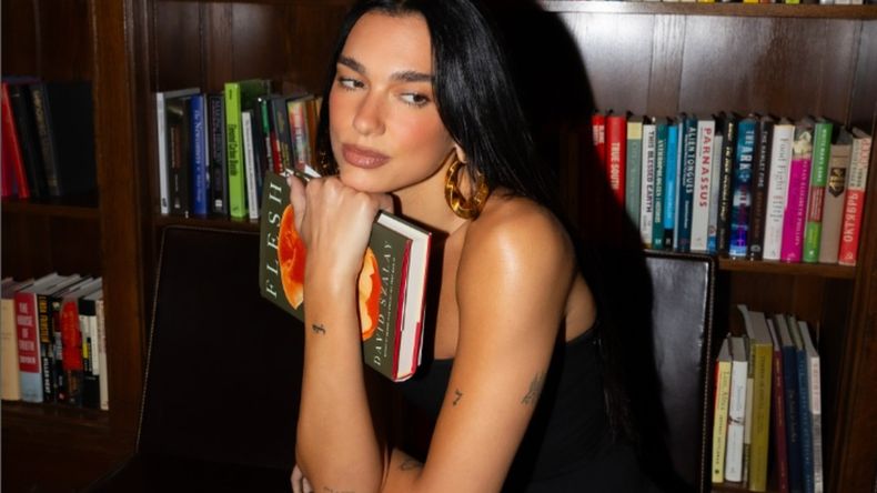 Dua Lipa eligió la novela de una escritora argentina para sus ...