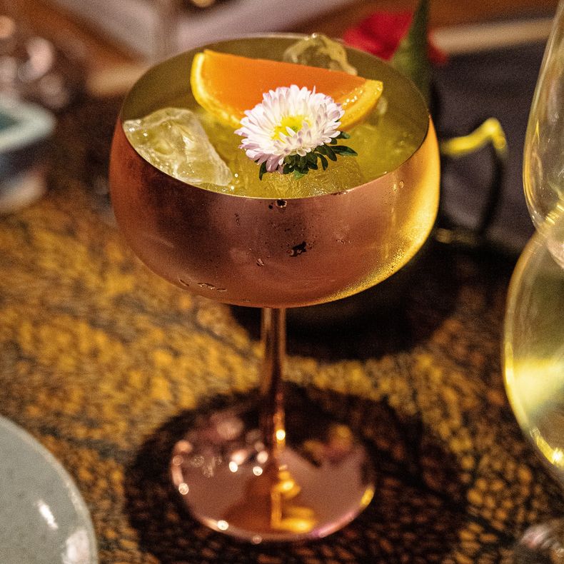 Las 5 barras con bartenders y tragos para sorprender a un amigo o a tu ...