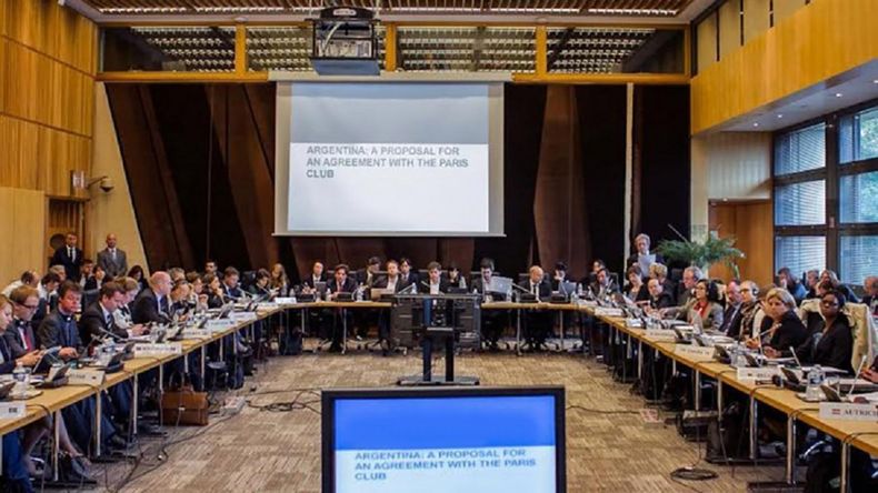 La reunión con el Club de París se desarrollará con el nuevo ministro ...