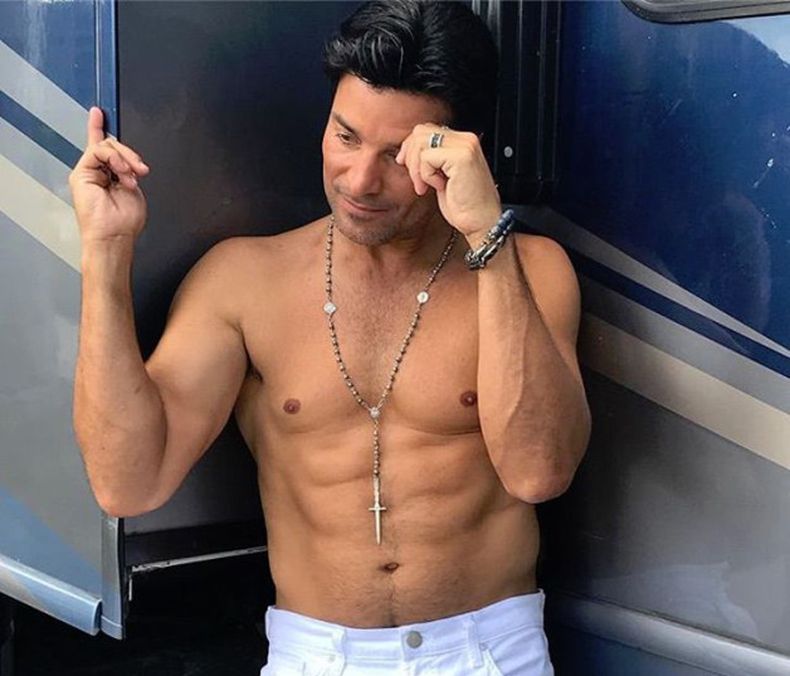 Cómo hace Chayanne para tener el físico que lo hace lucir más joven que ...